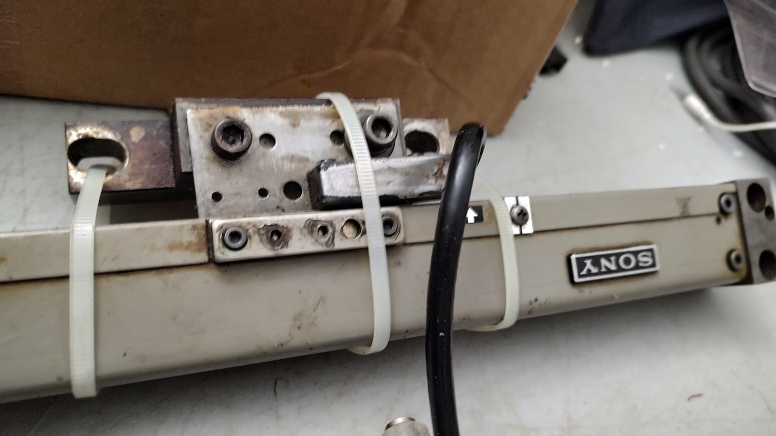 Sony Magnascale SR-721R Linear Encoder & Sony Magnescale Detector MD20A ...