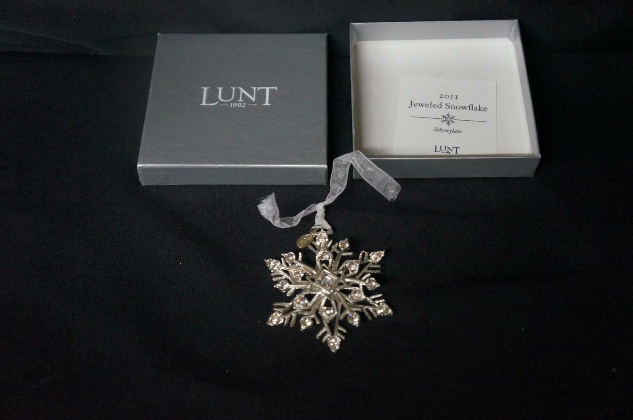 Lunt Silversmiths 2011Jeweled Snowflake Holiday Ornament Christmas ...