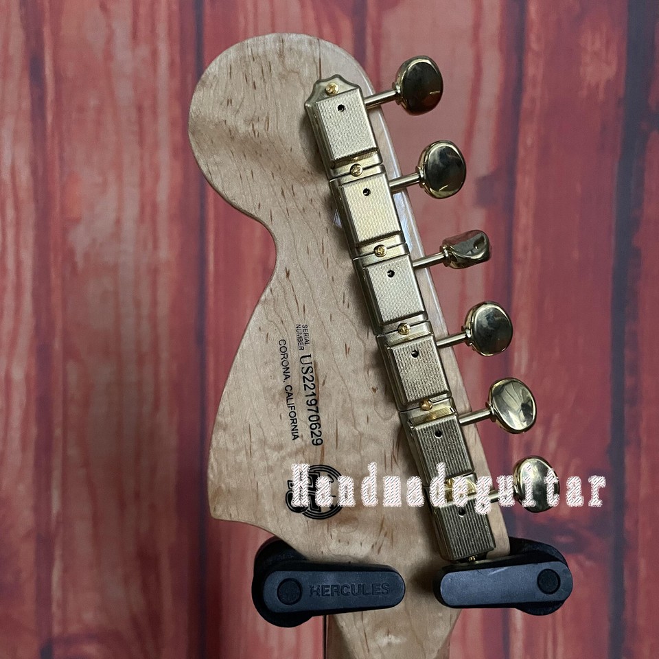 Harley Benton Stratocaster Electric Guitar Maple Fretboard Gold ...