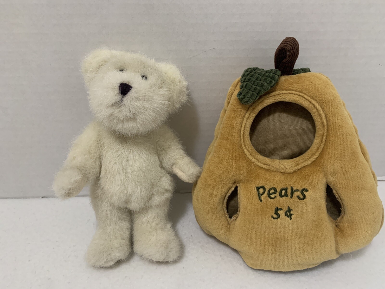 2003 Boyds Bears Plush 7" Bartlett Pear Peeker Bear Jointed EUC | eBay