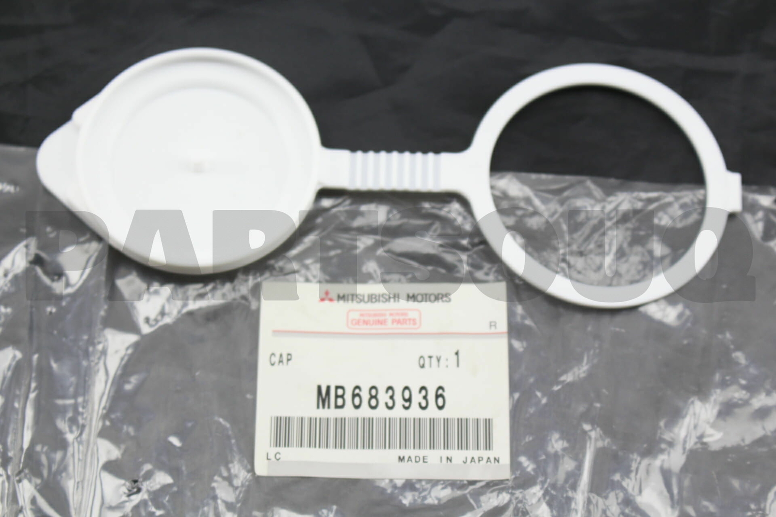 MB683936 Genuine Mitsubishi CAP,WASHER TANK FILL | eBay