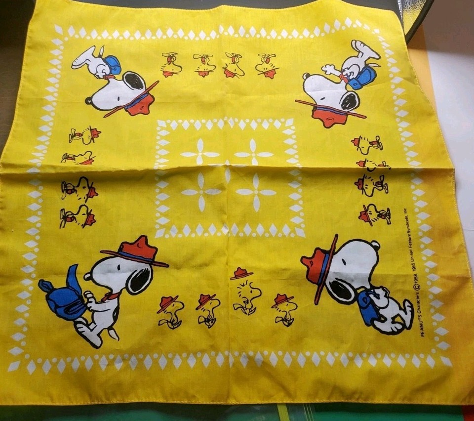 Peanuts Snoopy & Woodstock Vintage Cowboy Snoopy & Bandana Also 3D ...