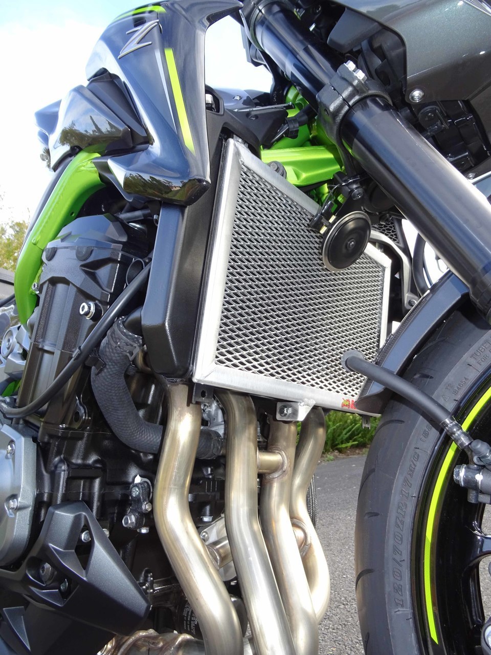 Kawasaki Z900 2017-2024 RAD GUARD Radiator Guard - Polished Aluminium ...