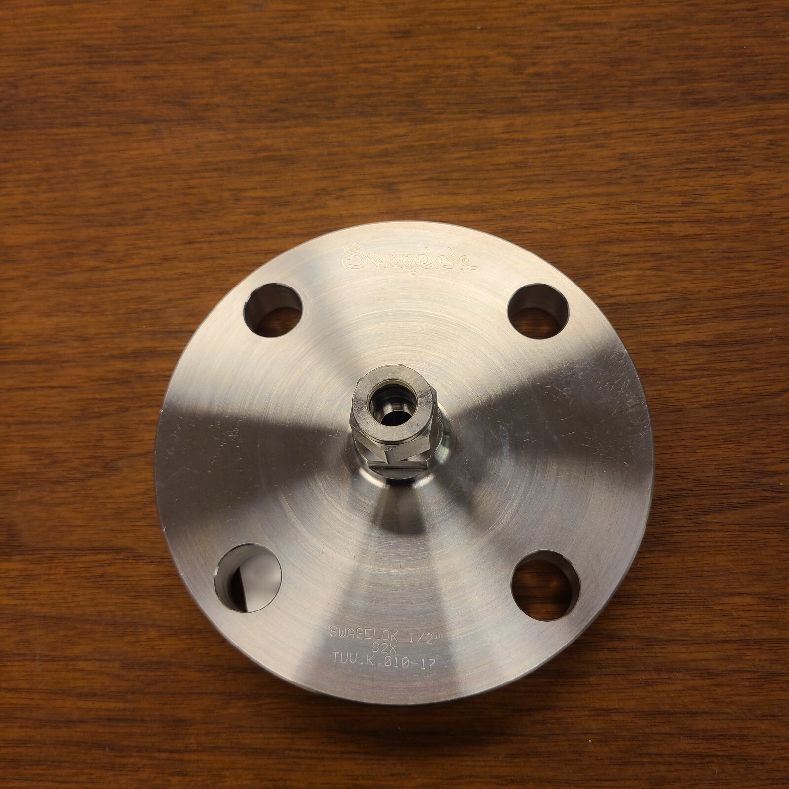 2" Swagelok Ss-810-f32-150 Cl150 Stainless Steel ANSI Flange Adapter ...