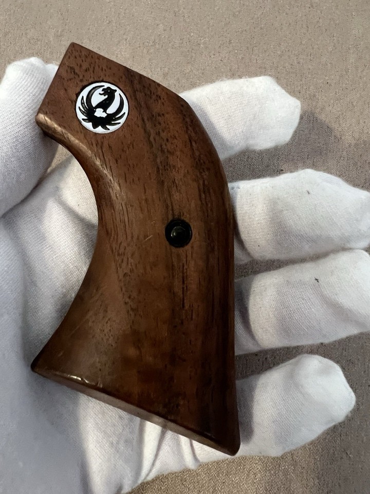 Vintage Ruger Old Model Blackhawk Factory Original XR3-Red Black Eagle ...