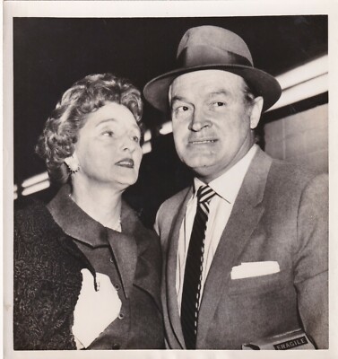 BOB HOPE & WIFE HOLLYWOOD COMEDIAN STUNNING PORTRAIT ORIGINAL 1959 ...