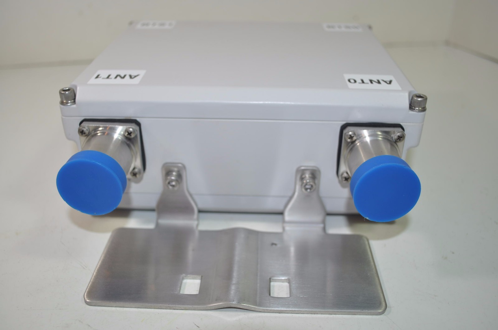 Andrew Tower Mounted Amplifier TMA S1d Twin Aws With VSWR E15s08p80 ...