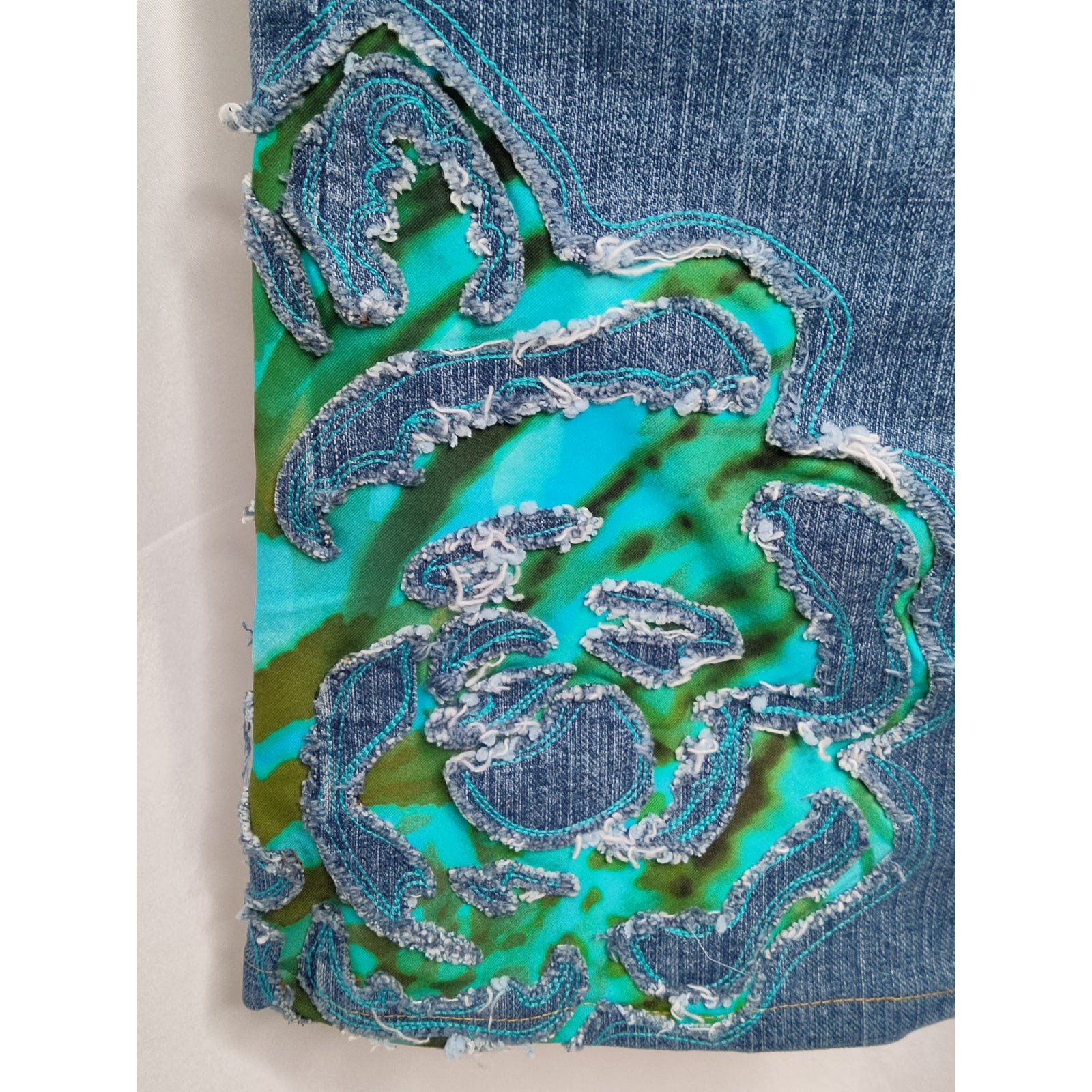 Marciano Cut Out Applique Bootcut Rose Theme Floral J… - Gem