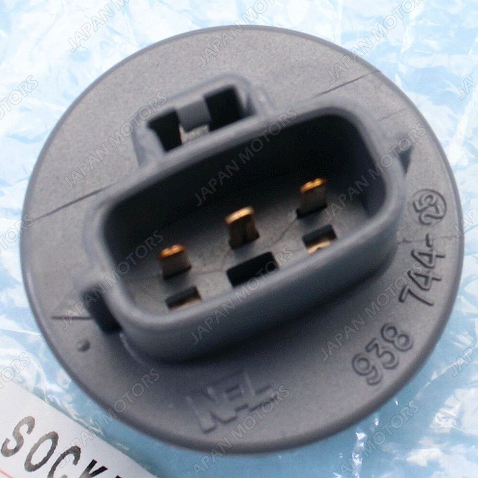 90075-60060 Genuine Toyota Front Turn Signal Lamp Plug Socket LEXUS ...