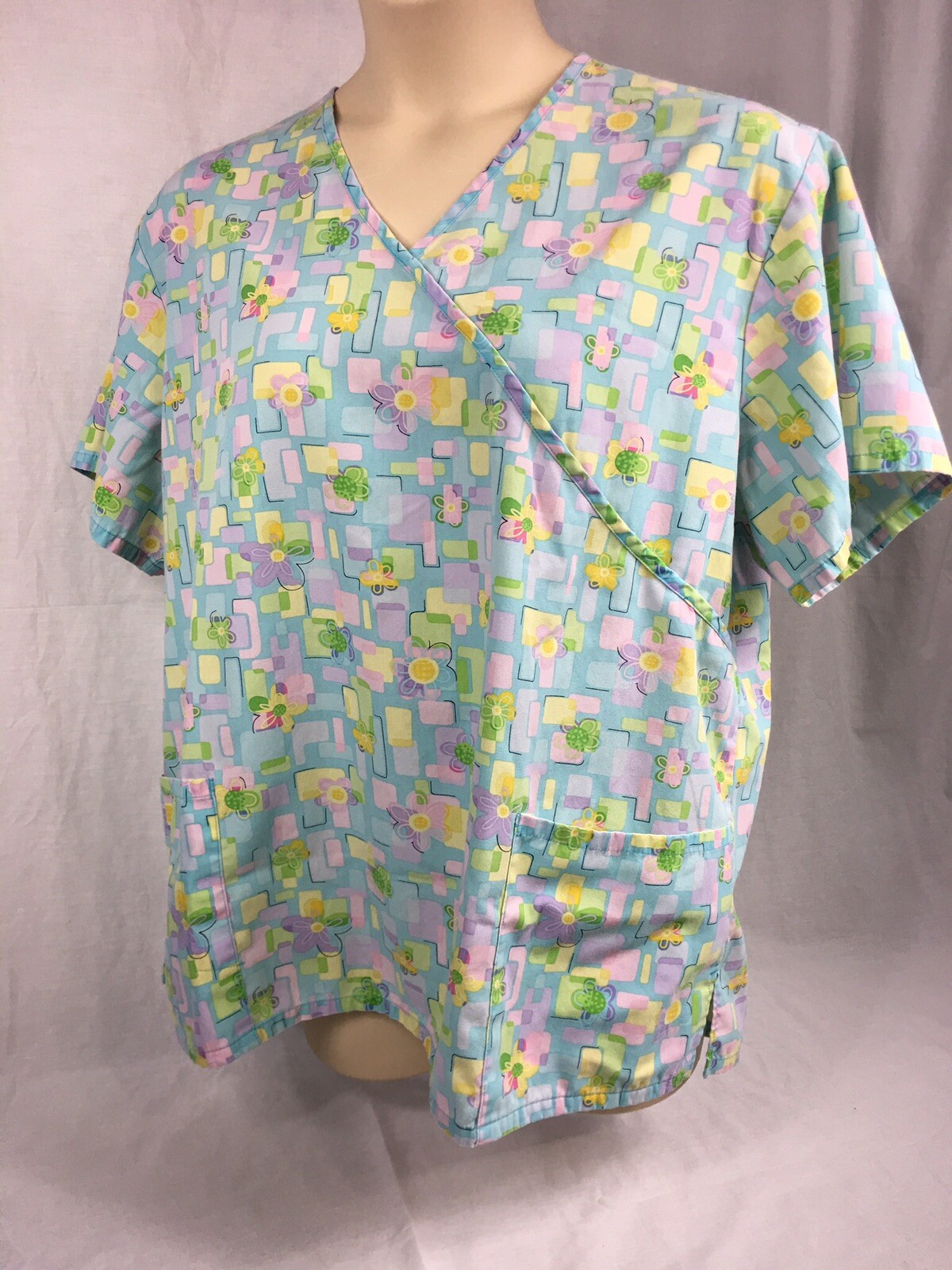 Scrub Top XXL Pastel Blue Pink Yellow Flowers Blocks … - Gem