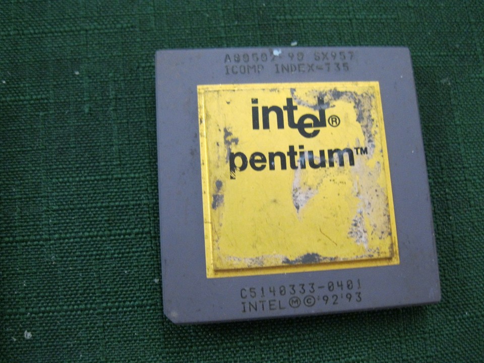Lot Of 7 Intel Pentium Processors | eBay