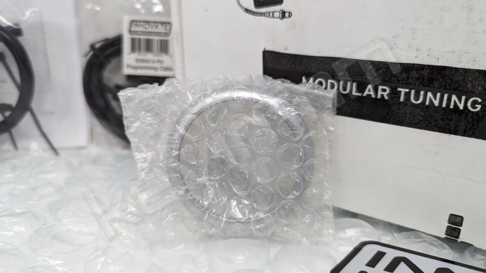 NEW *GENUINE* Innovate Motorsports® 3908 MTX Anlog 30 PSI Vacuum/Boost ...