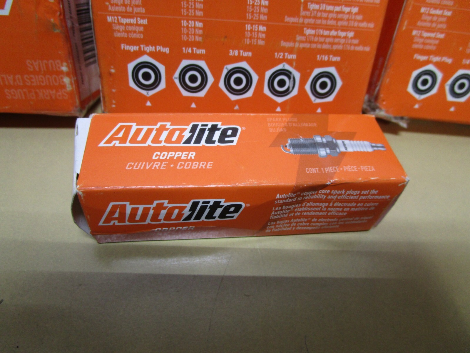 LOT OF 12 AUTOLITE SPARK PLUG - COPPER RESISTOR 5325 | eBay
