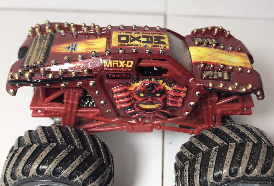 Hot Wheels Monster Jam Max D Custom Red Spiked Lot 3 1:64 Trucks VHTF ...