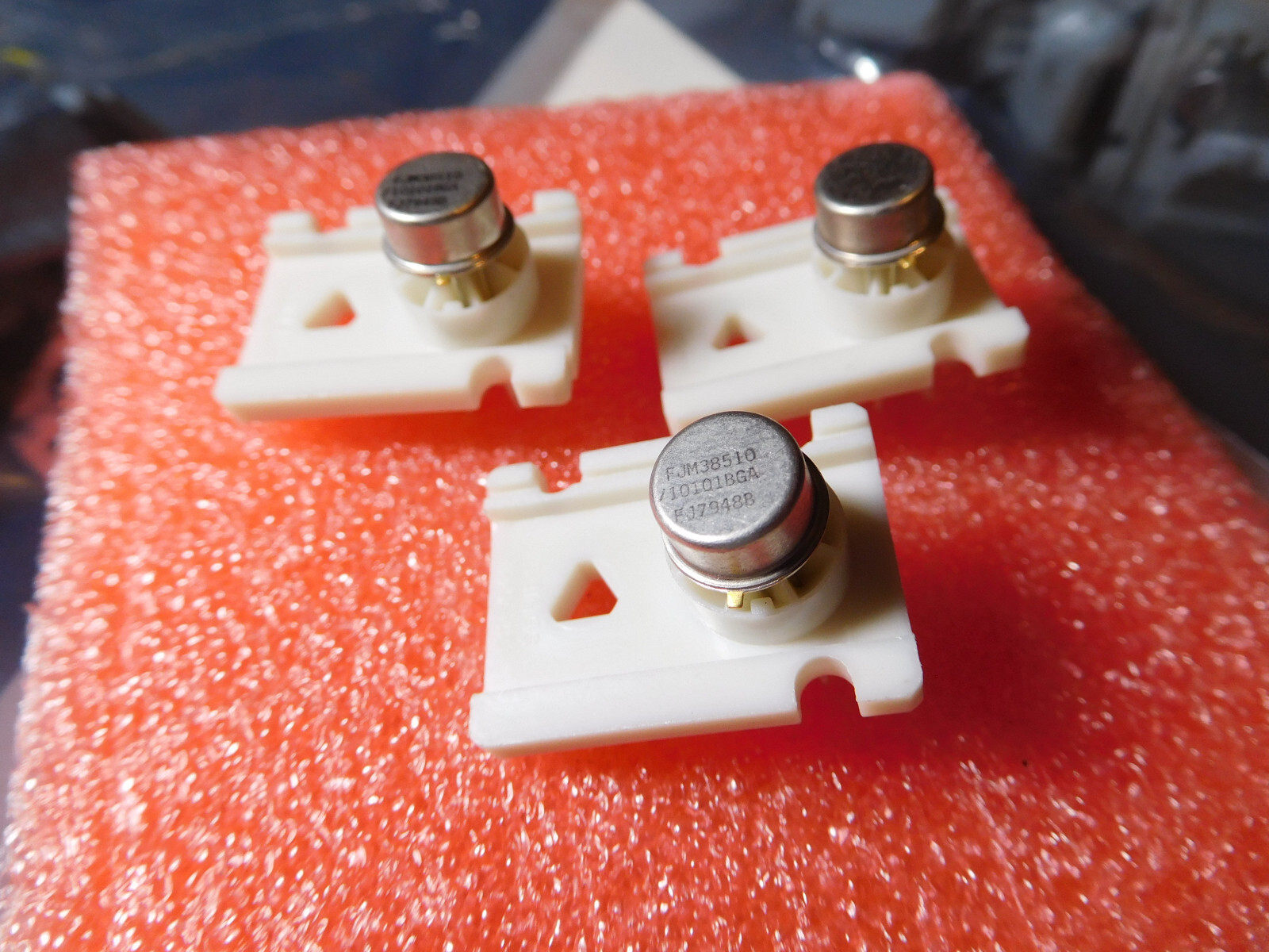 Lot of 3: FJM38510/10101BGA (LM741A?) vintage IC. USA Seller, fast ship ...