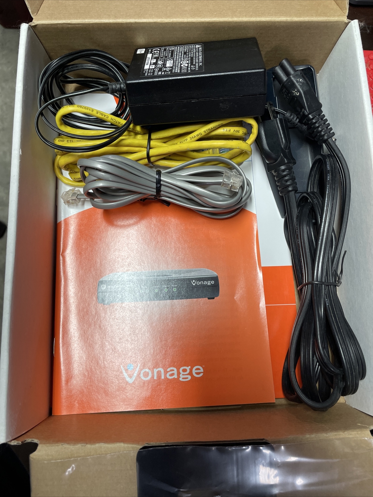 Motorola/Vonage VT2142-VD Broadband Router/Voice Gateway VoIP w/cables ...