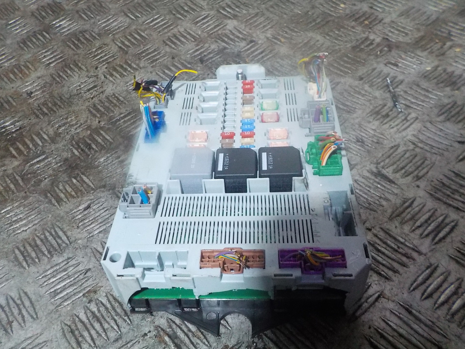 JAGUAR XF X250 2011-2015 FUSE BOX CJB BCM BODY CONTROL MODULE 9X23 ...