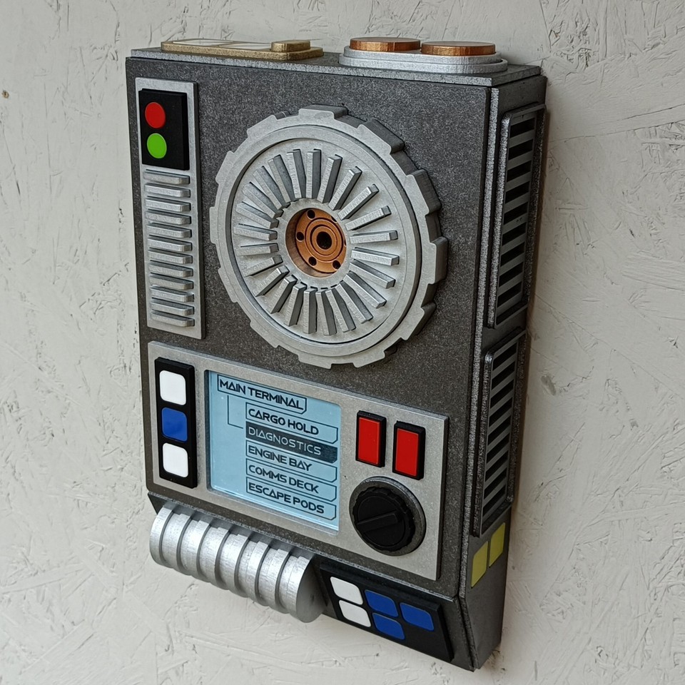 Sci-Fi inspired 3D spaceship computer terminal Control Panel prop ...