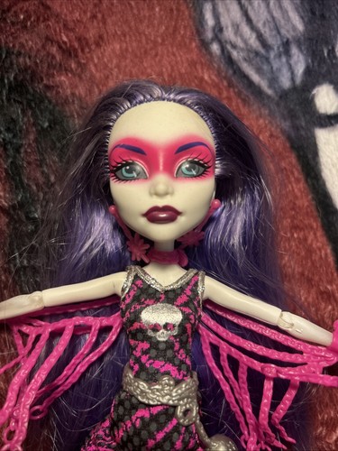 Monster High Power Ghouls Polterghoul Spectra Vondergeist Doll W/ Dress ...