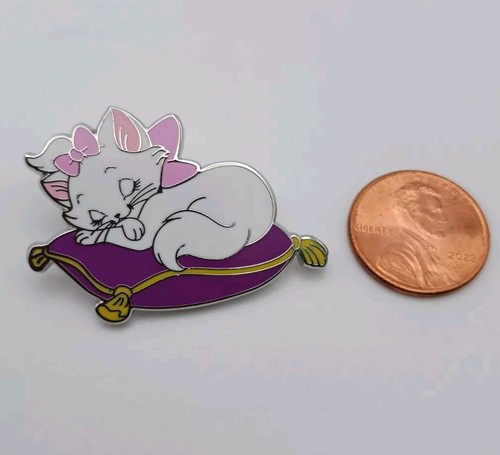 Disney Parks Sweet Dreams Marie Pin, Aristocats Sleeping Napping ...