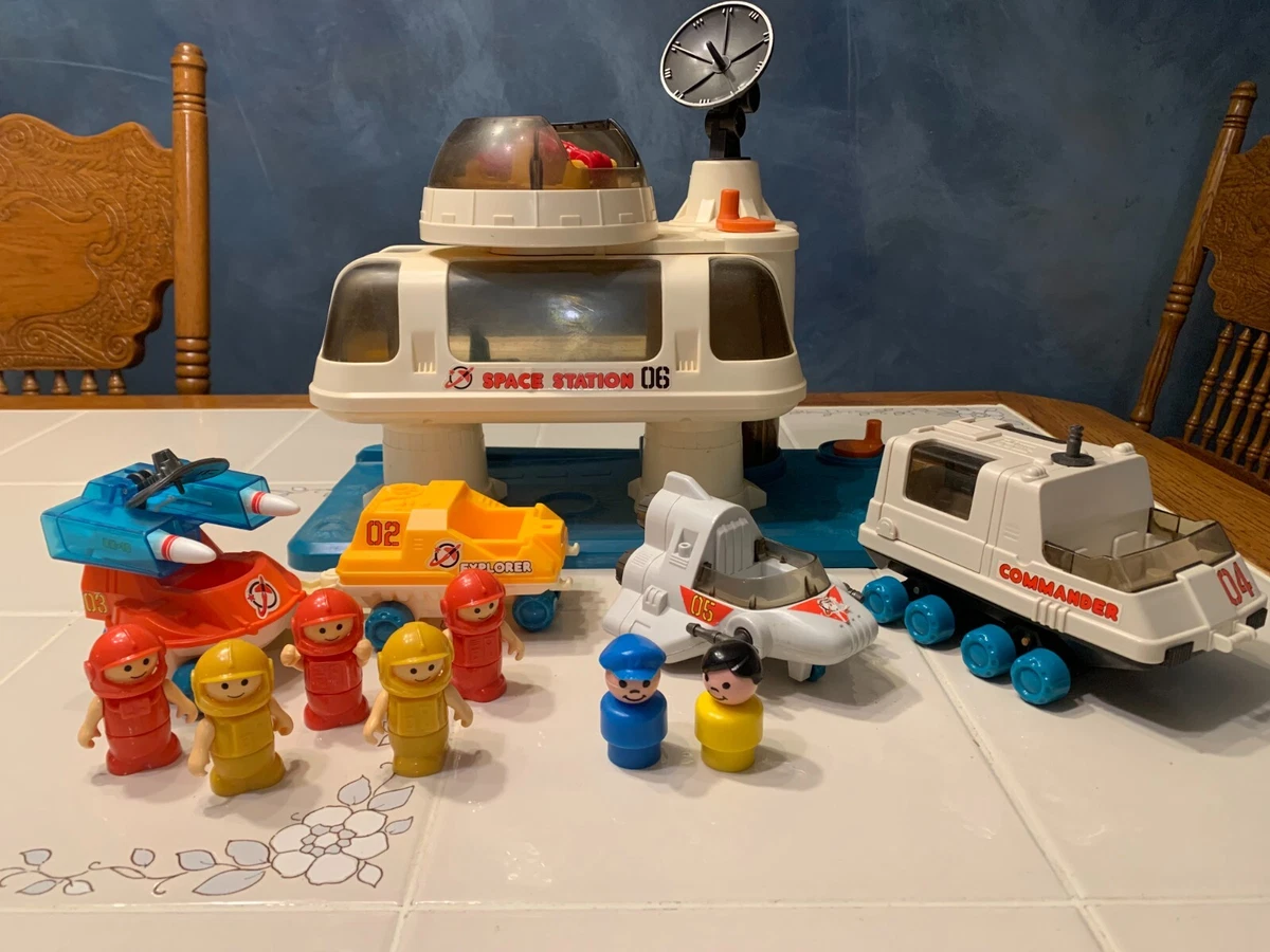 Little People Space Station