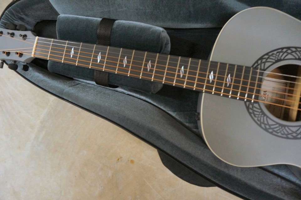 CUSTOM STUFF:Sigma Grand OM Acoustic-Electric Guitar incl. Softshell ...