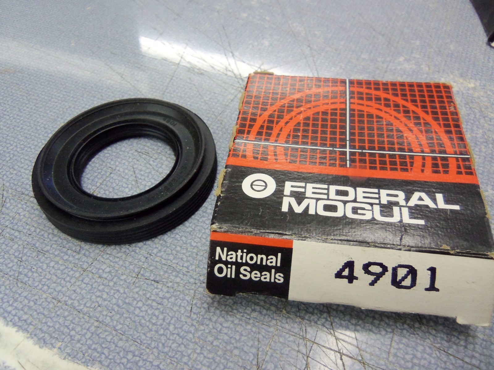 Manual Trans Output Shaft Seal Right/Left Federal Mogul 4901 FREE ...