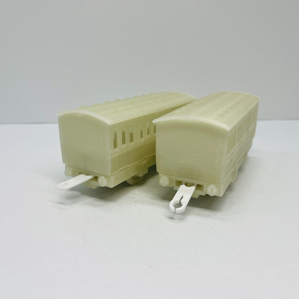 Thomas & Friends Trackmaster Custom Green Glow In Dark Passenger Coach ...