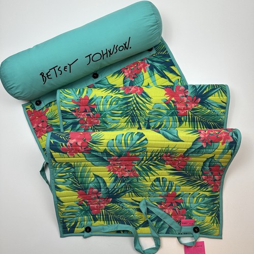 Betsey Johnson Beach Yoga Pool Roll Up Mat Pillow Flowers Plants Pink ...
