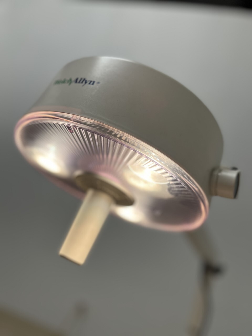 Welch Allyn 44200 Exam Light Head and Arm Surgical Procedure Floor ...