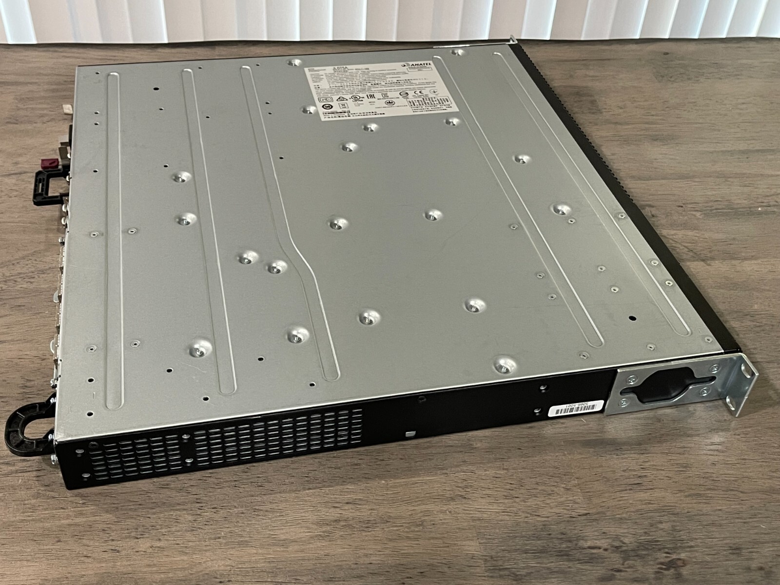 HP Aruba 3810M (JL075A) 16SFP+ Port Rack Mountable Ethernet Switch ...