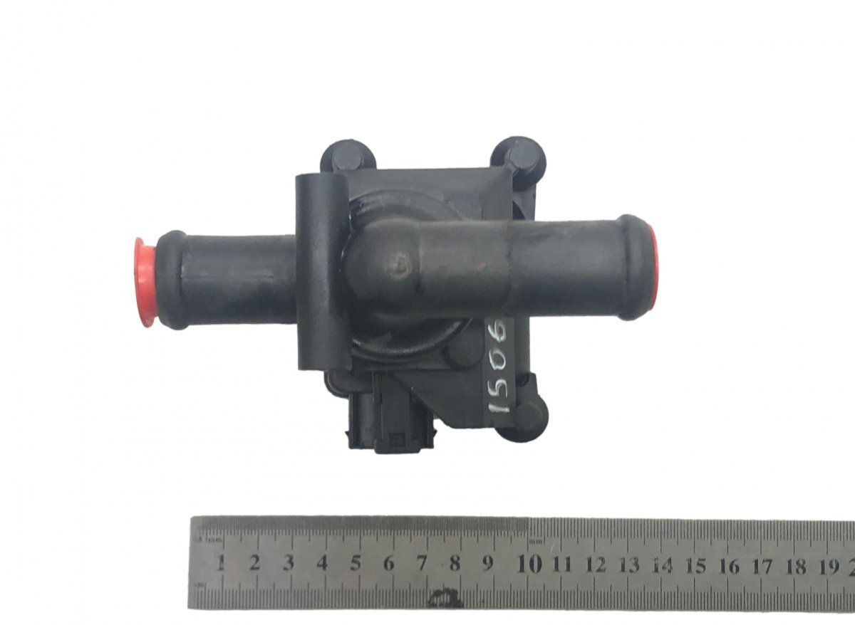 8497792.9663 Cabin Heater Water Valve SOLARIS truck parts | eBay Australia