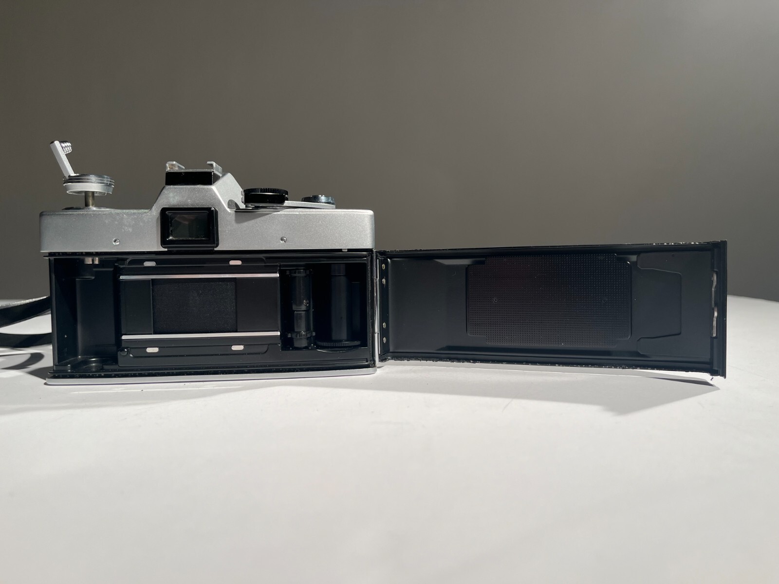 Minolta SRT 102 35mm Film Camera WORKS Battery tested. | eBay