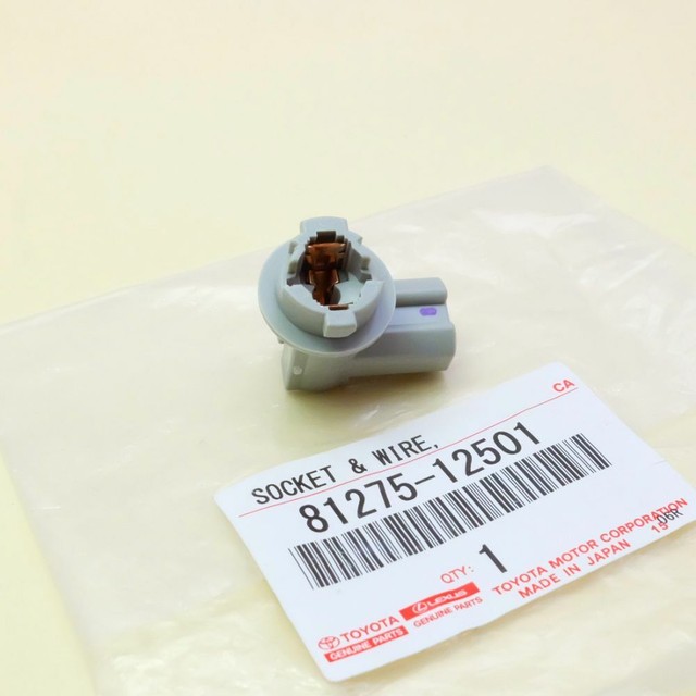 Genuine OEM Tail Light Socket for Toyota 8127512501 for sale online | eBay
