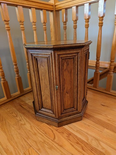 VINTAGE MAHOGANY OCTAGON SHAPE STORAGE SIDE TABLE | eBay