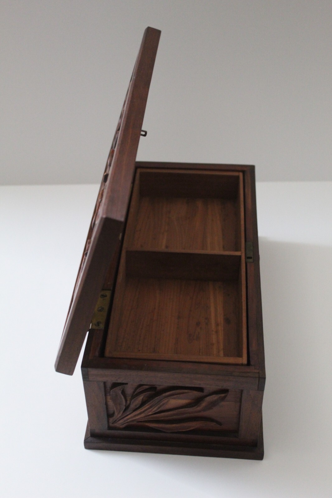 Wonderful Hand caved late 19th century tea caddy trinket box from early ...