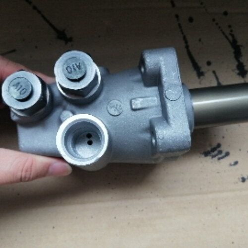 1 Pc Brake Master Cylinder 47207-37060 For TOYOTA DYNA 250 400 COASTER ...