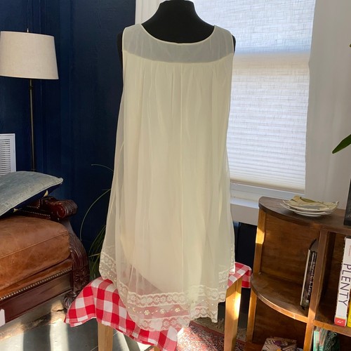 Shadowline L 2-Pc. Yellow Chiffon Robe & Gown Set PRISTINE!! | eBay