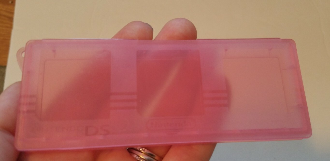 Nintendo DS Game Storage Case Holds three Games - Travel Case - red ...