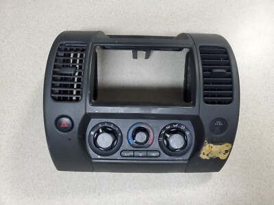 2005-2008 Nissan Xterra Radio Center Dash Bezel Trim Climate Control ...