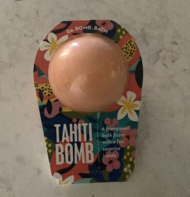 NEW IN PACKAGE, DA BOMB BATH TAHITI BOMB FUN SURPRISE INSIDE! 7 OZ ...