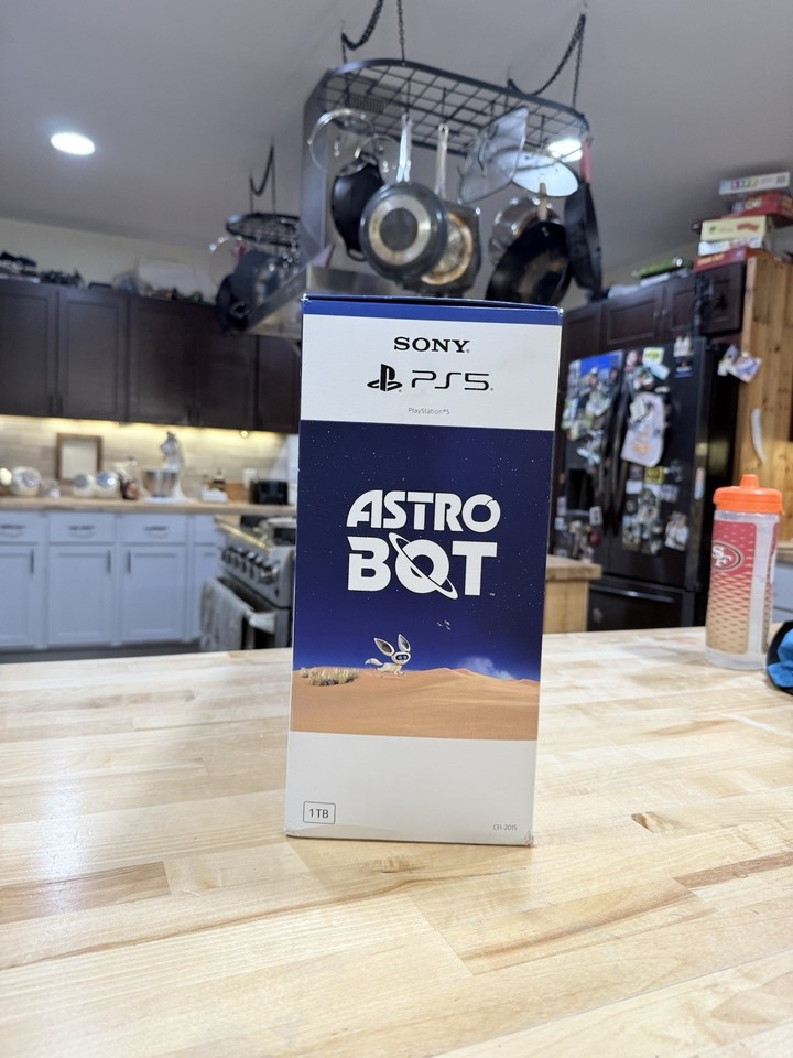 Sony PlayStation 5 Slim Disc PS5 Astro Bot Bundle CFI-2015 1TB | eBay