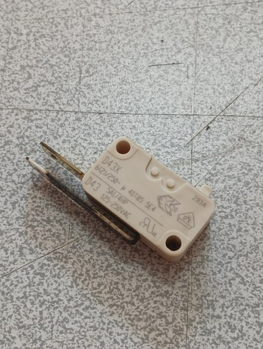 Whirlpool adp7572wh interrupteur micro porte cherry d43x 293A 40t85 5ai ...