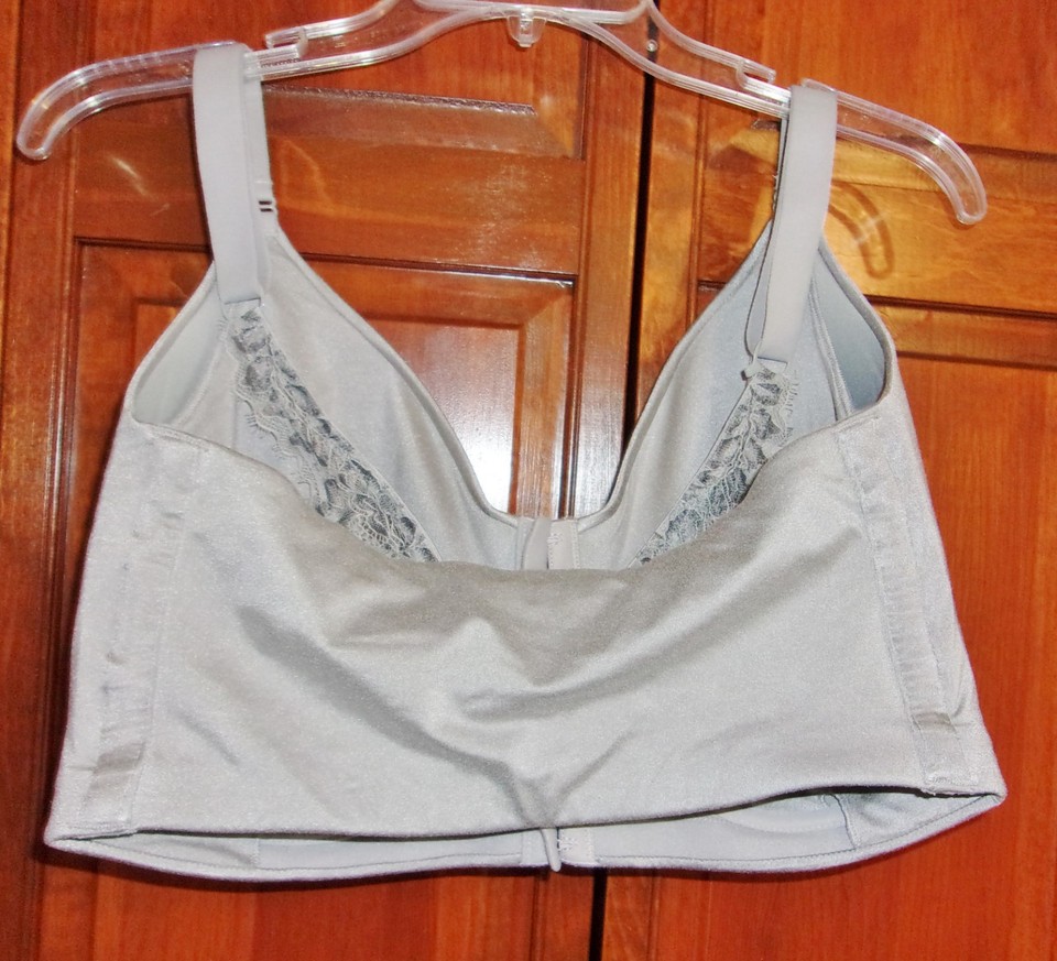 Cacique Wirefree Molded Cup Bra Front Close Silver Gray Racerback ...