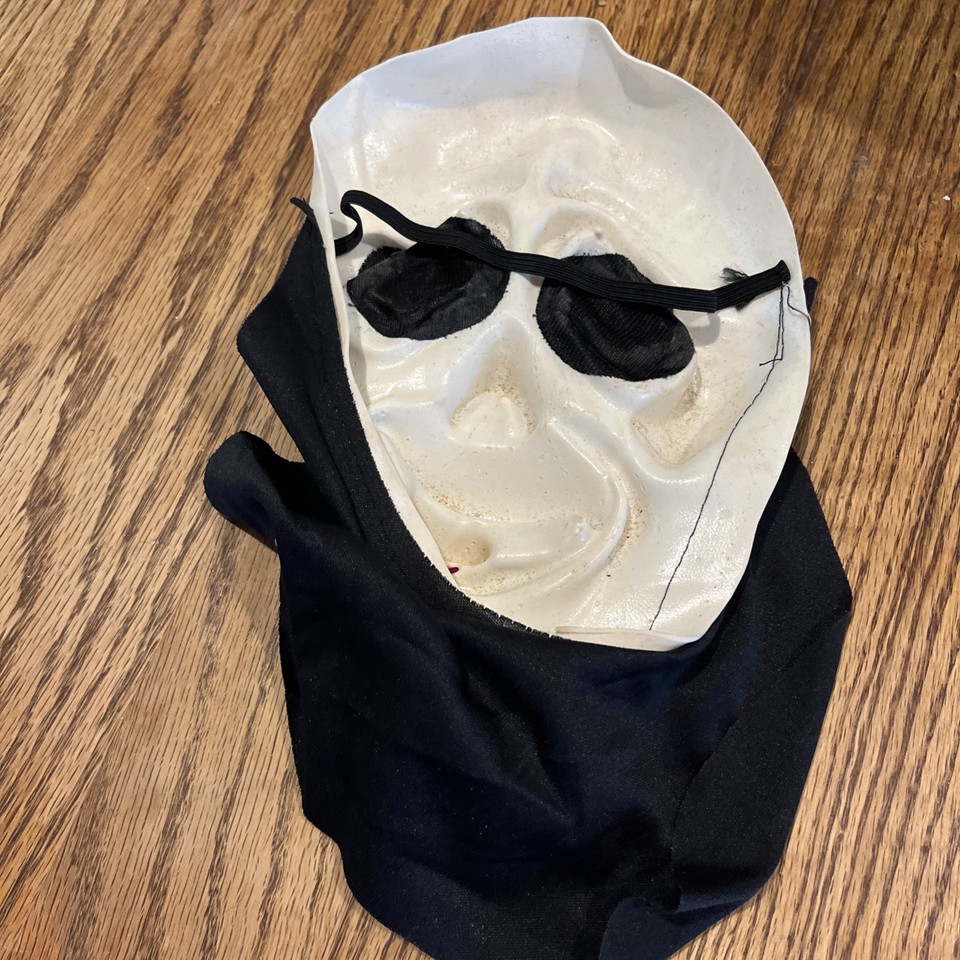 Vintage Easter Unlimited GHOST FACE TONGUE MASK Scream Scary Movie ...