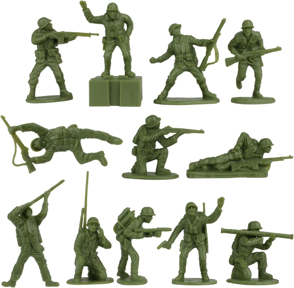 BMC WW2 Iwo Jima Plastic Army Men - Island, Tanks & Soldiers 72pc ...