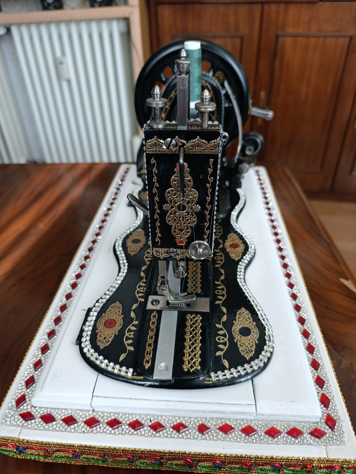 Antique 1890 Singer 12k sewing machine, New Family. | eBay