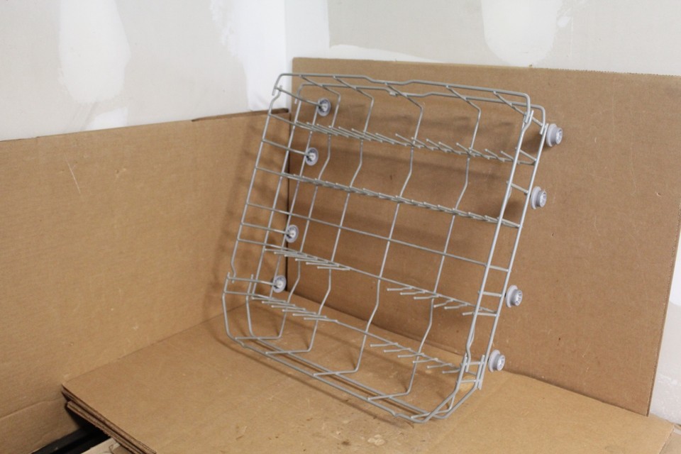 Bosch Dishwasher Lower Rack Ass. Part # 00665898 | eBay