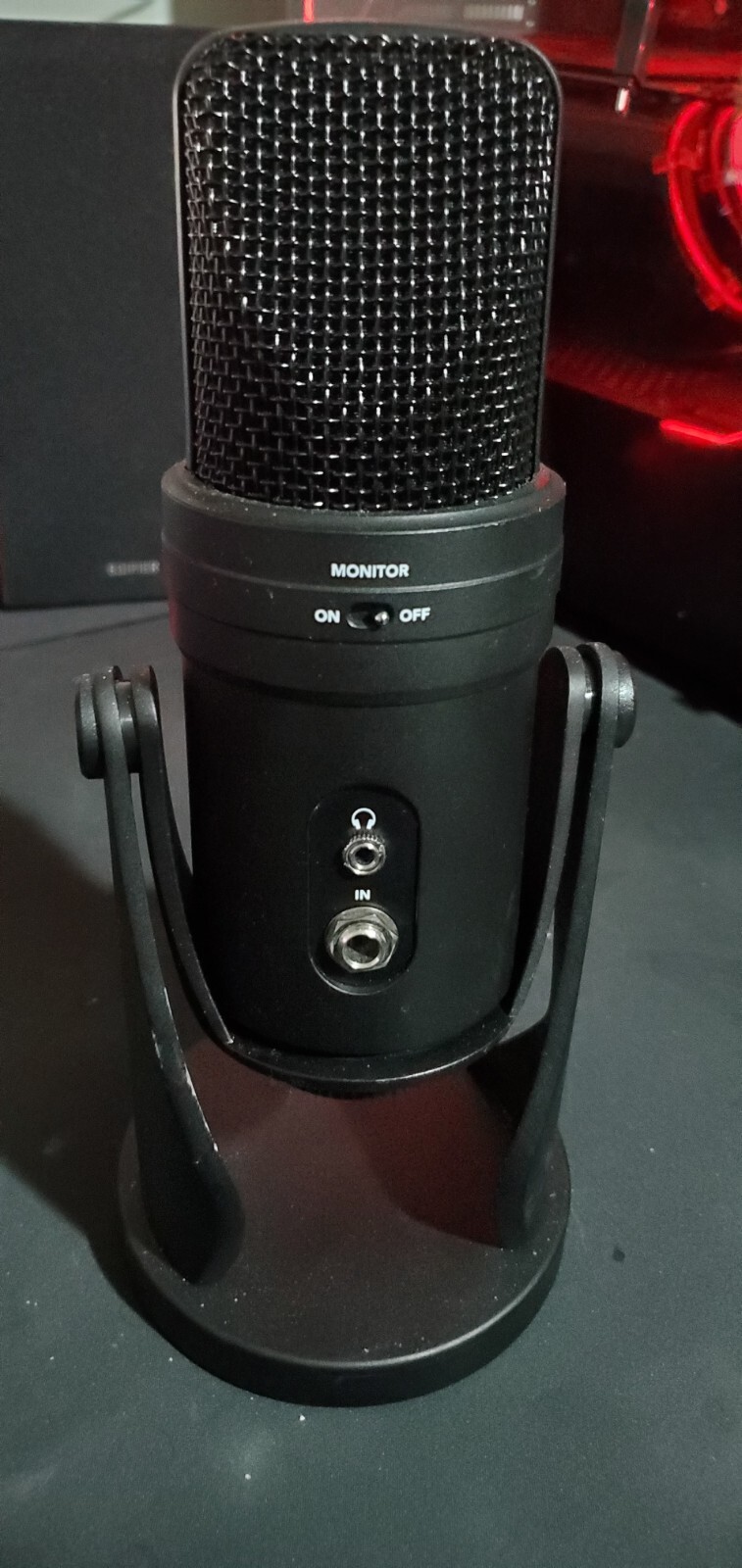 SAMSON G-TRACK PRO With Samson SP01 Spider Shockmount | eBay