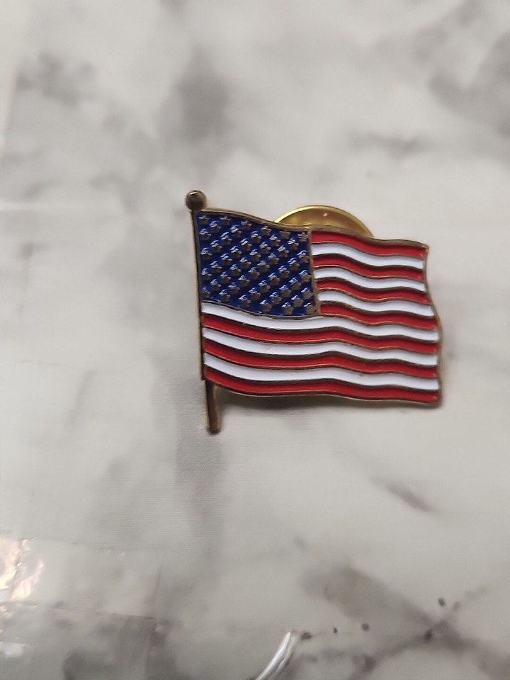 UNITED STATES LAPEL FLAG PIN NEW Old Stock 2001 | eBay
